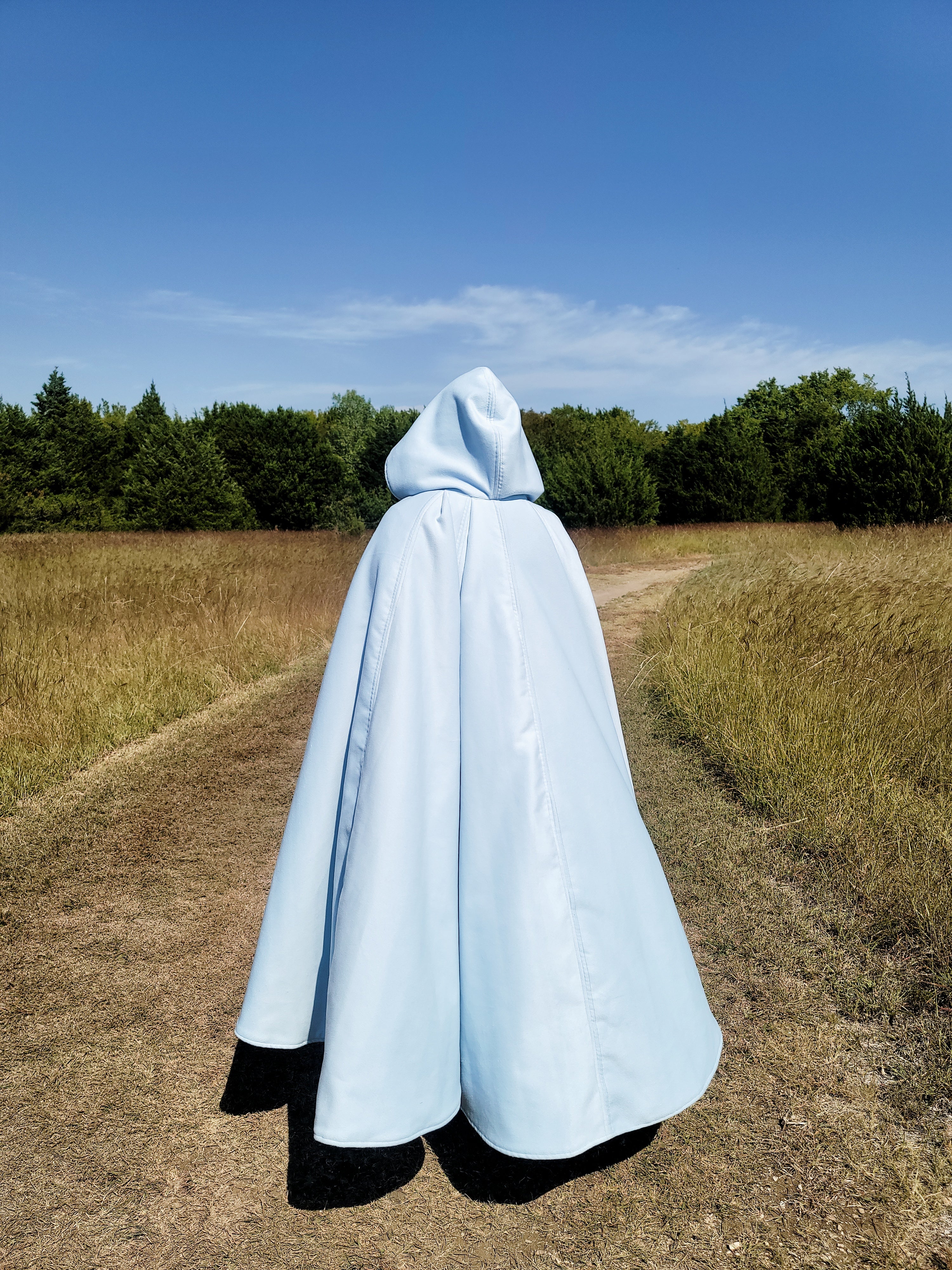 Winter Wanderer Cloaks – cravencrow.costuming